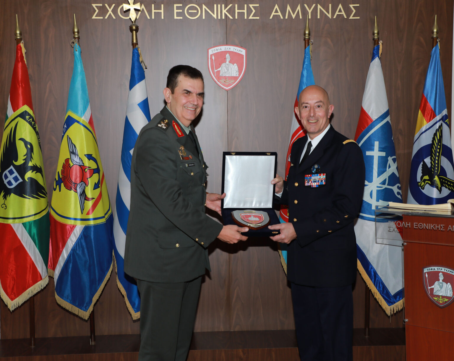 Eπίσκεψη και ομιλία στη ΣΕΘΑ του Ανώτατου Συμμαχικού Διοικητή ...